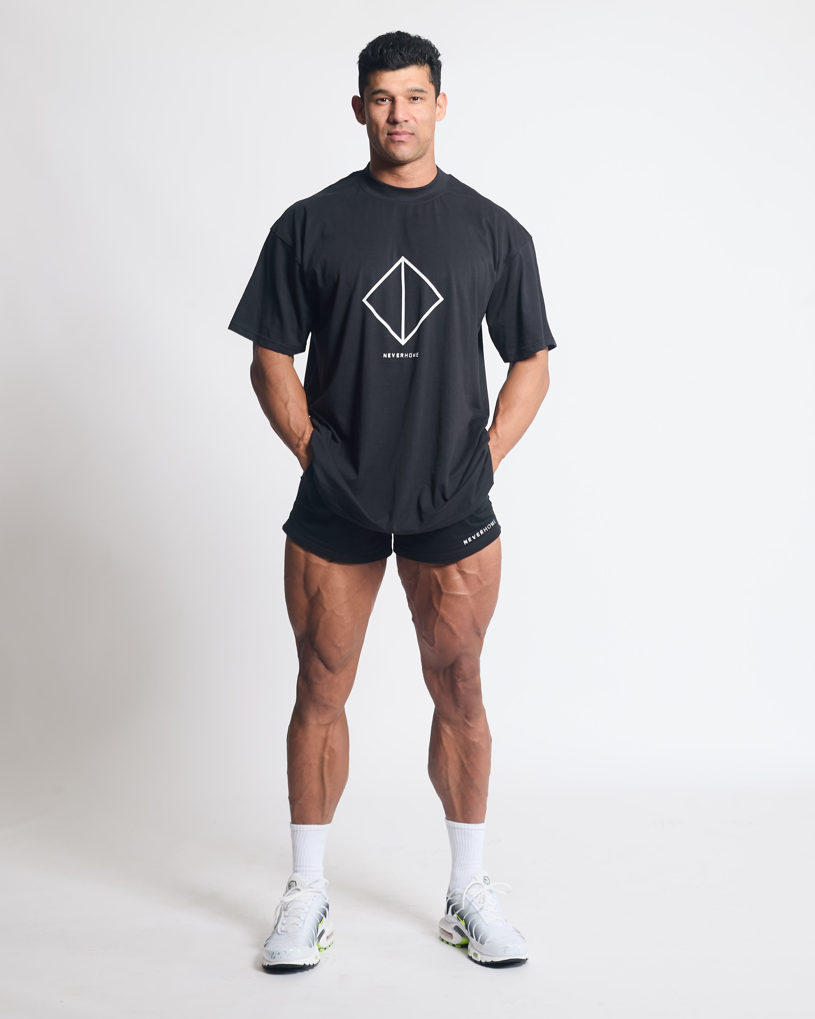 NEVERHOME ULTRA OVERSIZE BLACK – (DIAMOND LOGO) – Neverhome