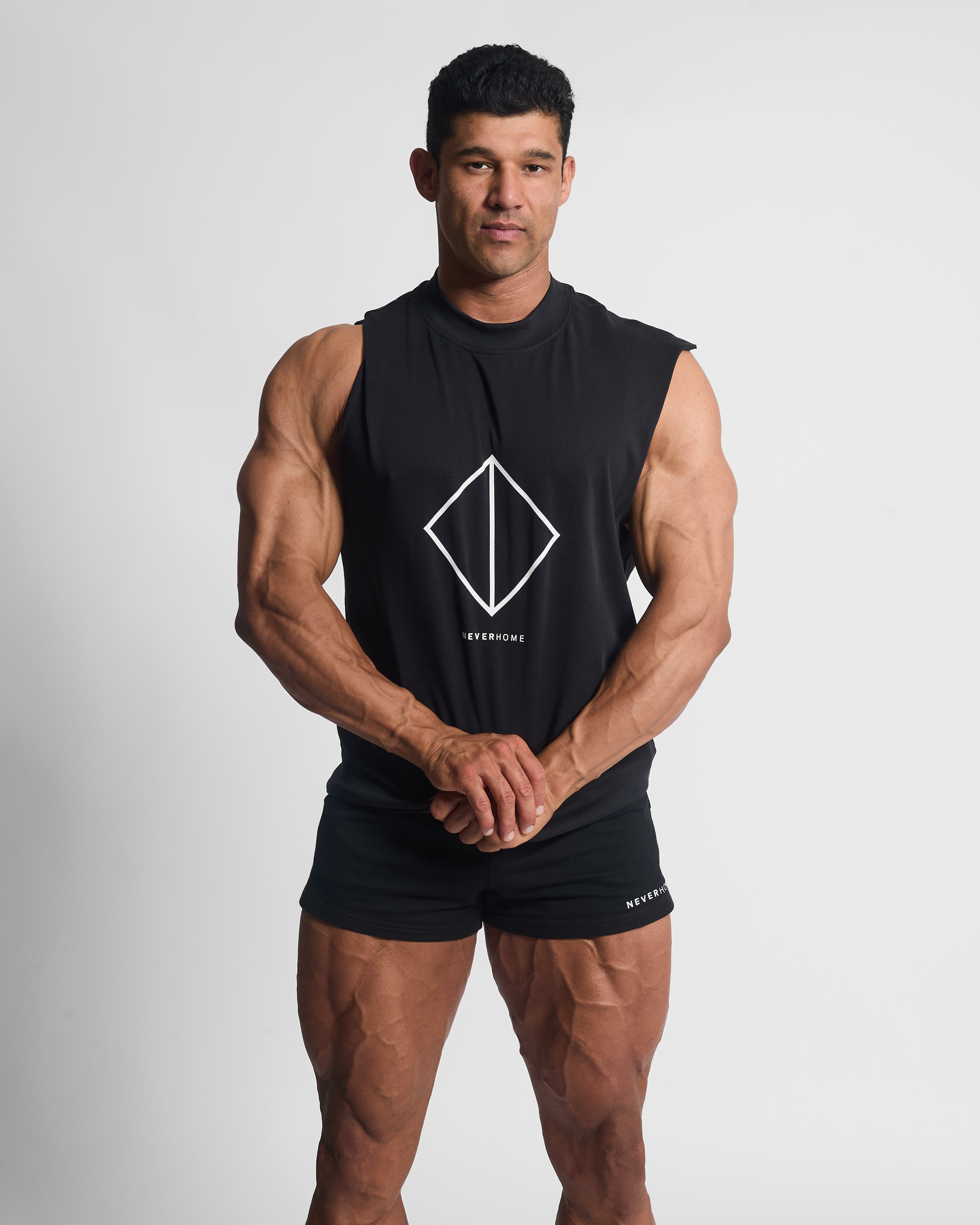 CUT OFF BLACK (DIAMOND LOGO) Slim Fit – Neverhome